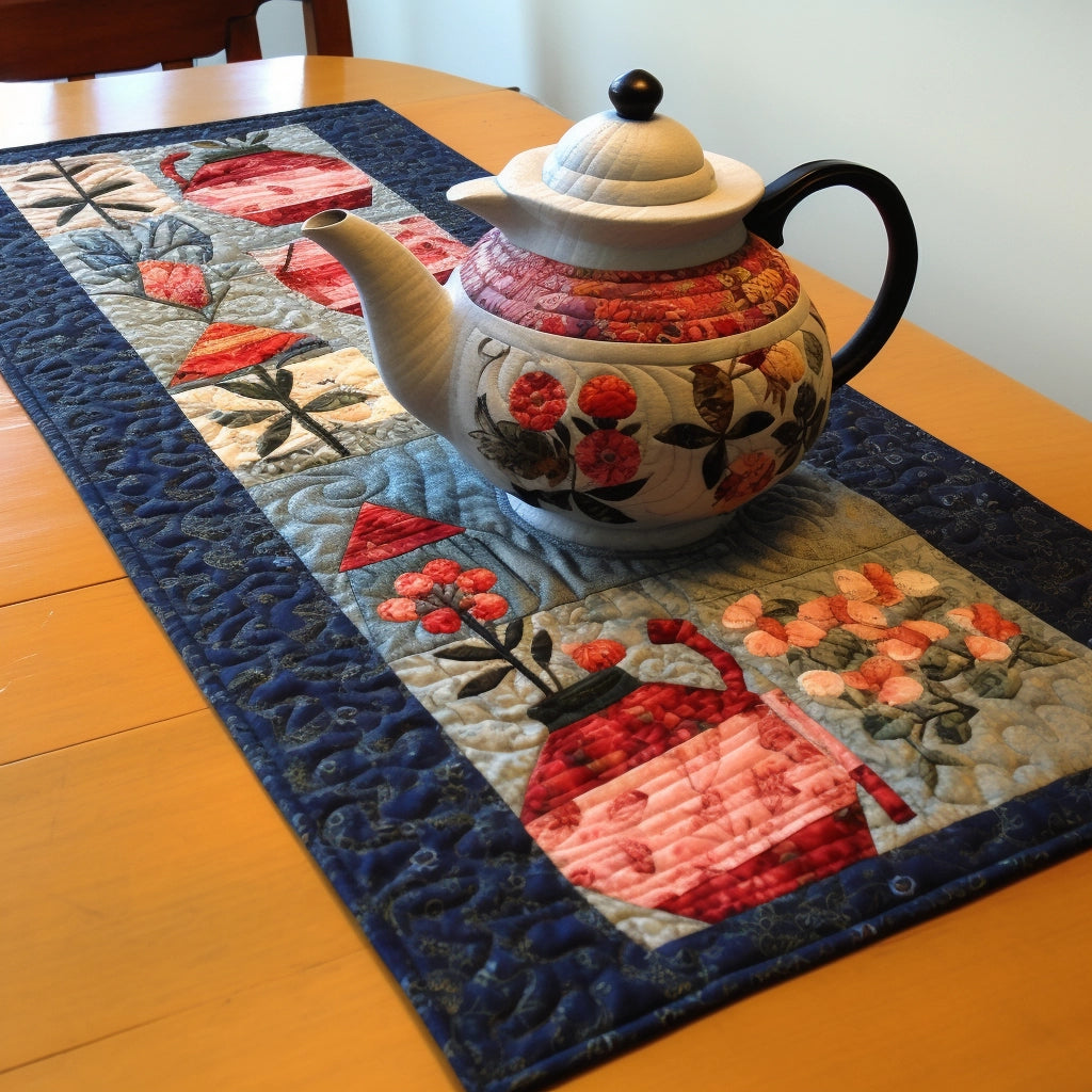 Teapot TAI260224299 Quilted Table Runner – Charming Favor