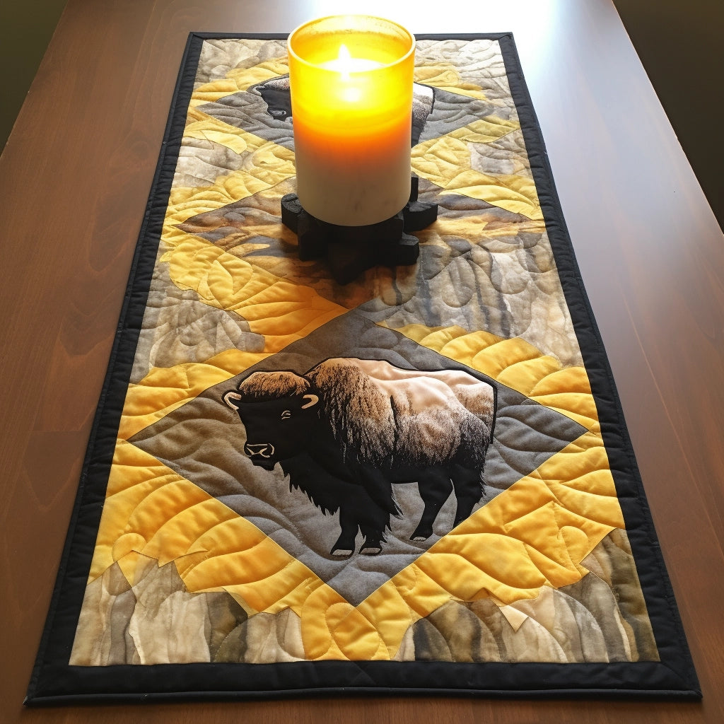 Bison TAI271223060 Quilted Table Runner – Charming Favor