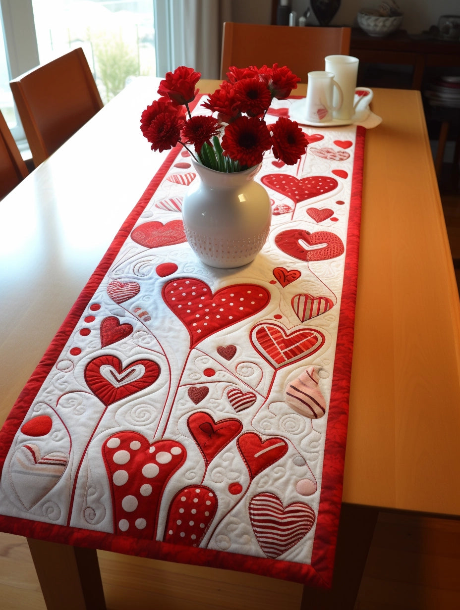Heart TAI260224418 Quilted Table Runner – Charming Favor